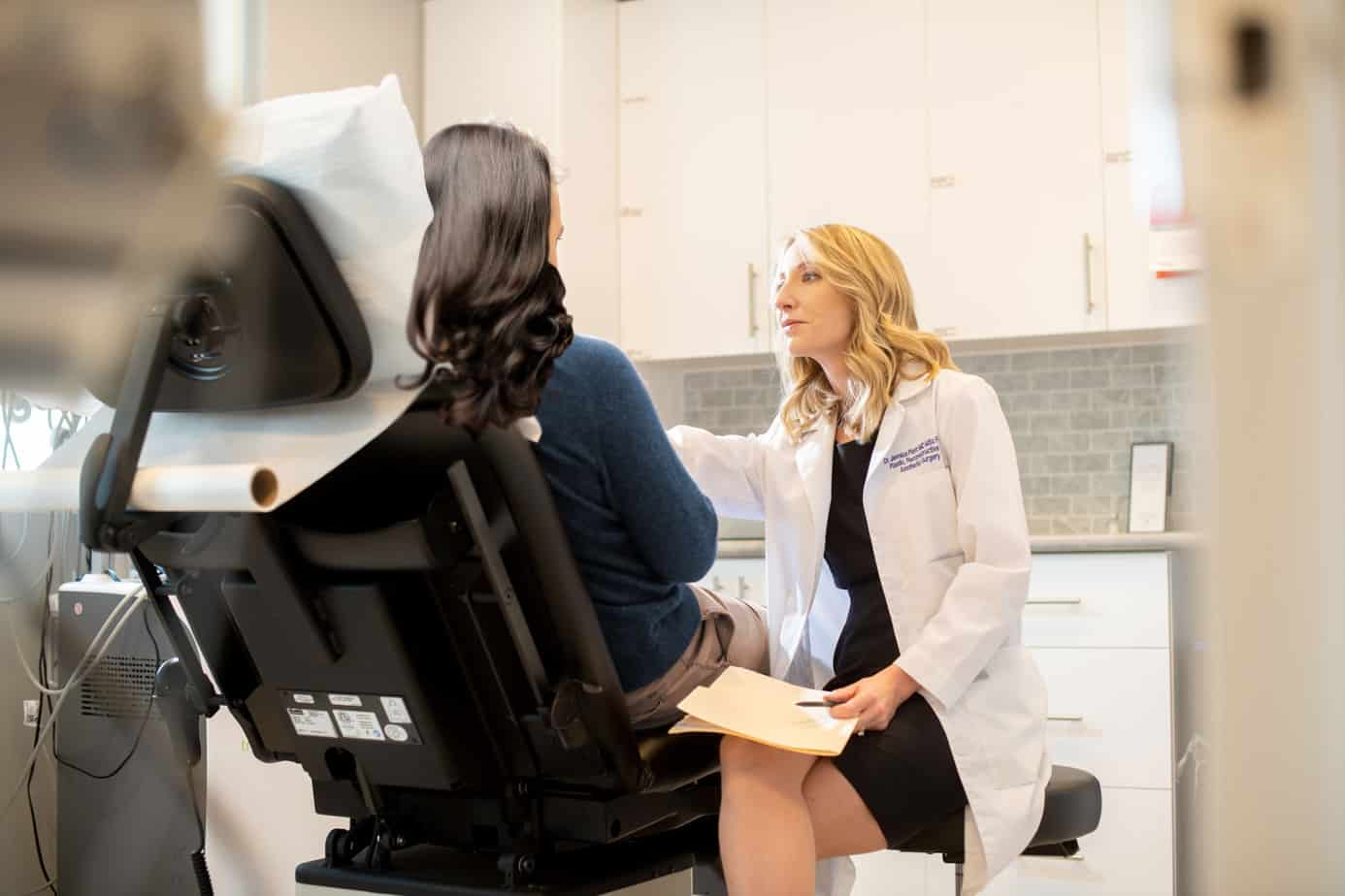 Meet Dr. Jennica Platt - Jennica Platt Plastic Surgey